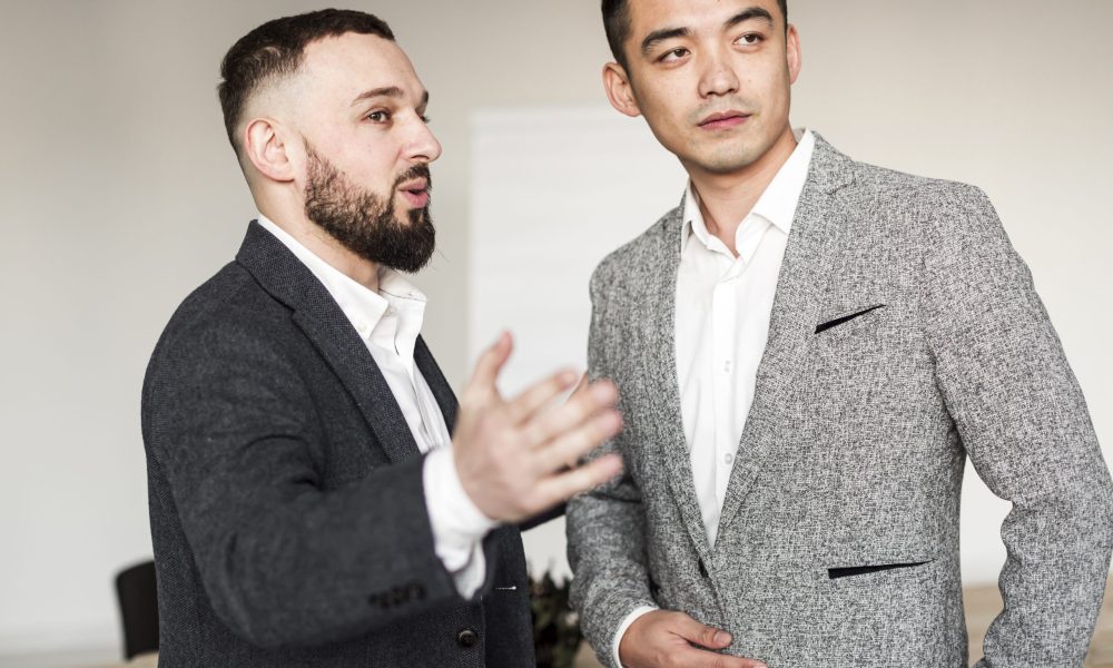 Examples of Positive and Negative Body Language - Newstrail